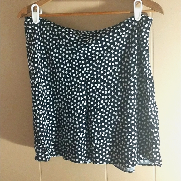 Primark | Skirts | Primark Black White Polka Dot Mini Skirt Size 2 Side ...